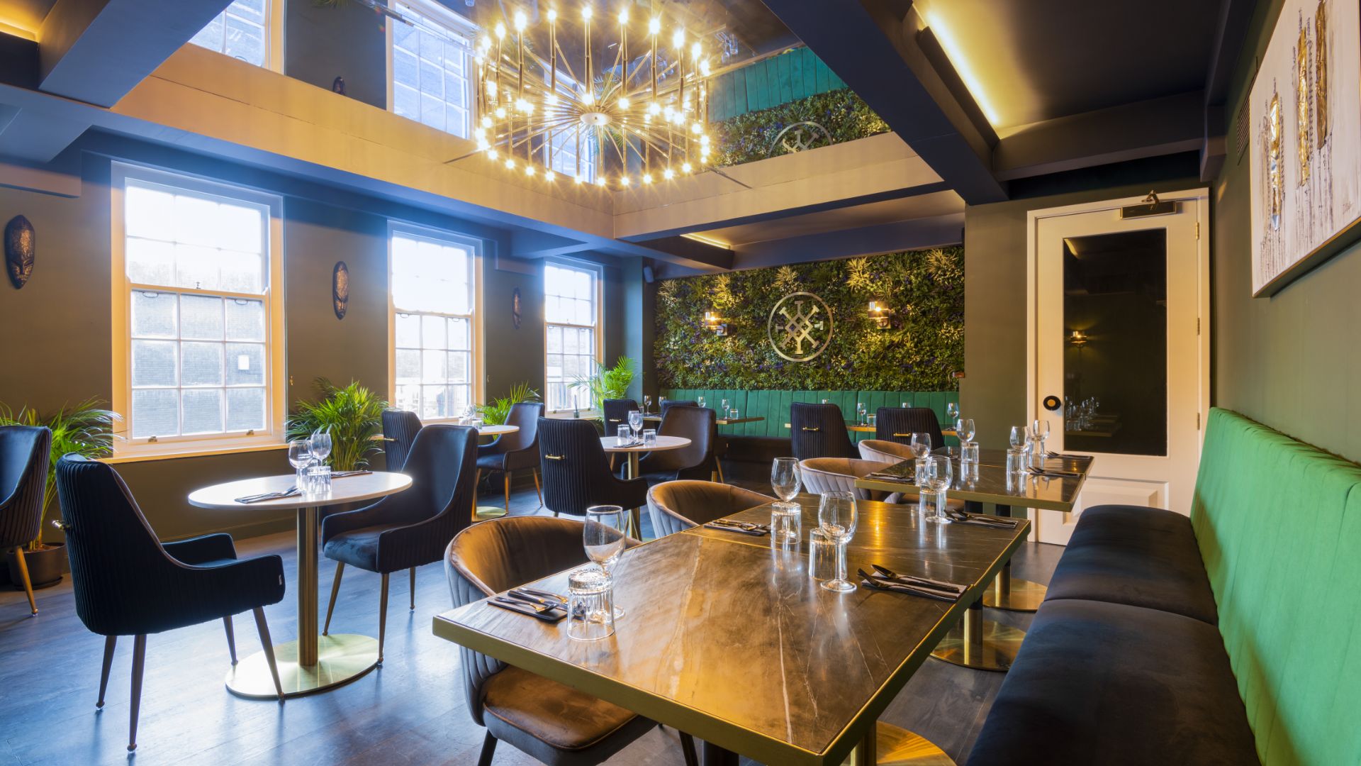 4 Design Studio – Award Winning Office Interior Design Company